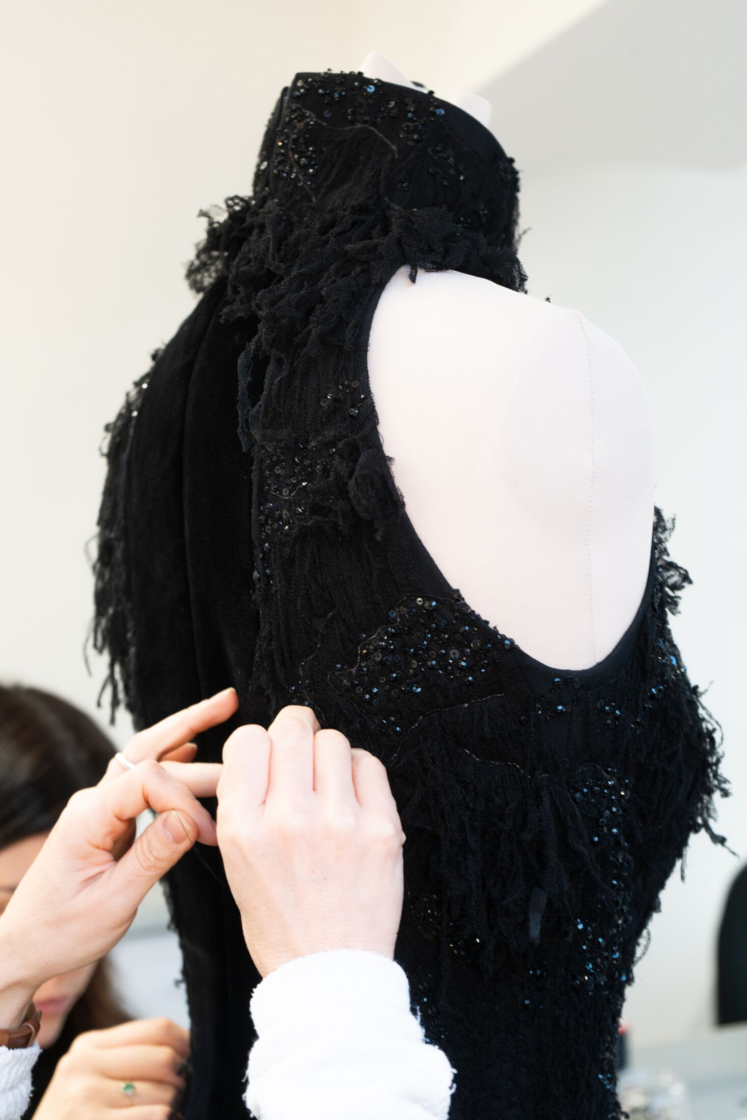 Miley Cyrus wears custom McQueen to the 2025 Oscars